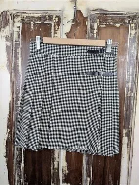 Manhattan | Skirts | Vintage Manhattan Black Cream Checker Pleated Mini ...